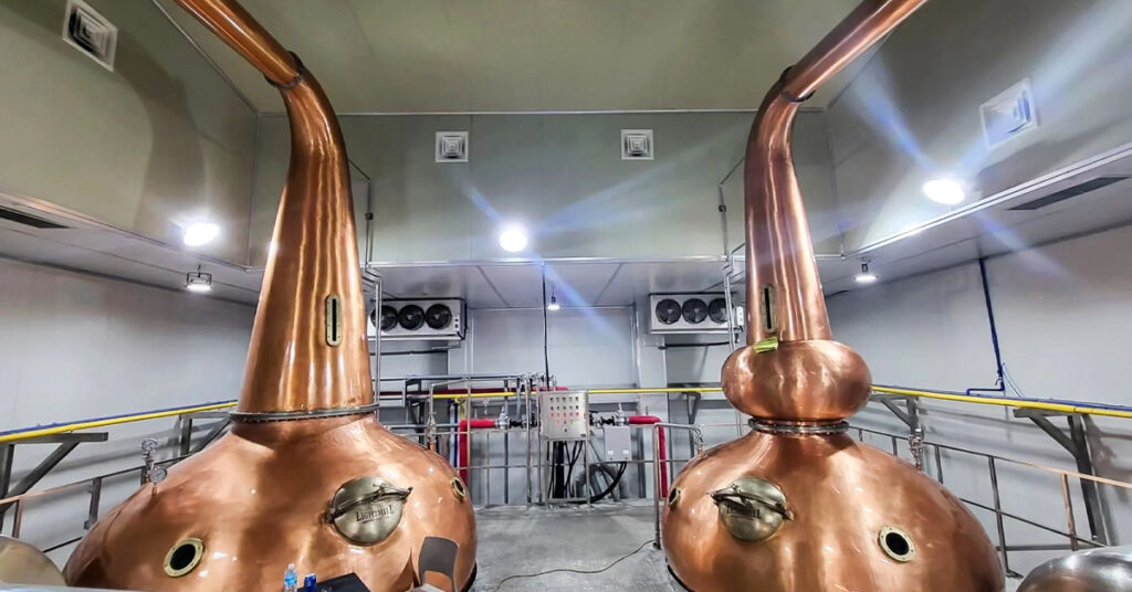Understanding the Difference Between Wash Stills and Pot Stills ...